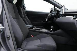 Grey Toyota C-HR 2019 in Vilnius, with an engine capacity of 1.80 L and mileage of 79 thousand km for 21900 €, photo 10 on AUTOMOTO.COM.LV