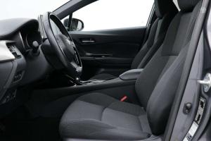 Grey Toyota C-HR 2019 in Vilnius, with an engine capacity of 1.80 L and mileage of 79 thousand km for 21900 €, photo 13 on AUTOMOTO.COM.LV