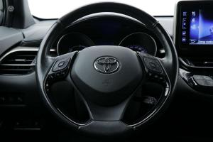 Grey Toyota C-HR 2019 in Vilnius, with an engine capacity of 1.80 L and mileage of 79 thousand km for 21900 €, photo 14 on AUTOMOTO.COM.LV