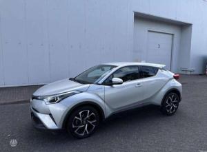 Pelēks Toyota C-HR 2019 Kauņa, ar dzinēja tilpumu 1.80 L un nobraukumu 167 tūkst. km par 15999 €, foto 3 vietnē AUTOMOTO.COM.LV