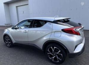 Pelēks Toyota C-HR 2019 Kauņa, ar dzinēja tilpumu 1.80 L un nobraukumu 167 tūkst. km par 15999 €, foto 4 vietnē AUTOMOTO.COM.LV