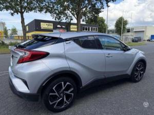 Pelēks Toyota C-HR 2019 Kauņa, ar dzinēja tilpumu 1.80 L un nobraukumu 167 tūkst. km par 15999 €, foto 5 vietnē AUTOMOTO.COM.LV
