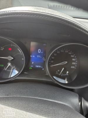 Grey Toyota C-HR 2019 in Vilnius, with an engine capacity of 1.80 L and mileage of 159 thousand km for 16000 €, photo 3 on AUTOMOTO.COM.LV