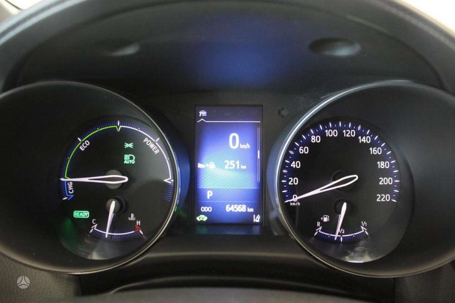 Серый Тойота C-HR 2019 в Каунас, объемом двигателя 1.80 л и пробегом 65 тыс. км за 20500 €, фото 14 на AUTOMOTO.COM.LV