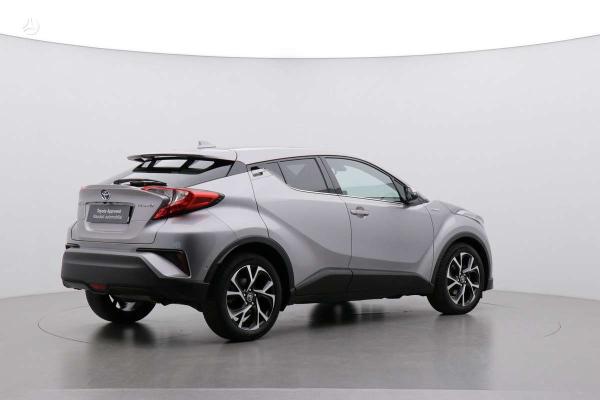 Grey Toyota C-HR 2019 in Vilnius, with an engine capacity of 1.80 L and mileage of 87 thousand km for 19900 €, photo 4 on AUTOMOTO.COM.LV