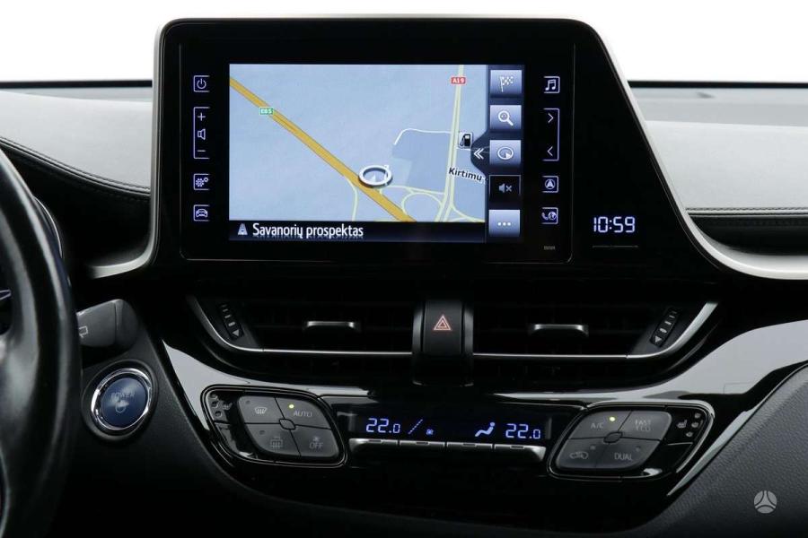 Pelēks Toyota C-HR 2019 Viļņa, ar dzinēja tilpumu 1.80 L un nobraukumu 87 tūkst. km par 19900 €, foto 16 vietnē AUTOMOTO.COM.LV