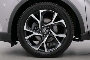 Pelēks Toyota C-HR 2019 Viļņa, ar dzinēja tilpumu 1.80 L un nobraukumu 87 tūkst. km par 19900 €, foto 17 vietnē AUTOMOTO.COM.LV
