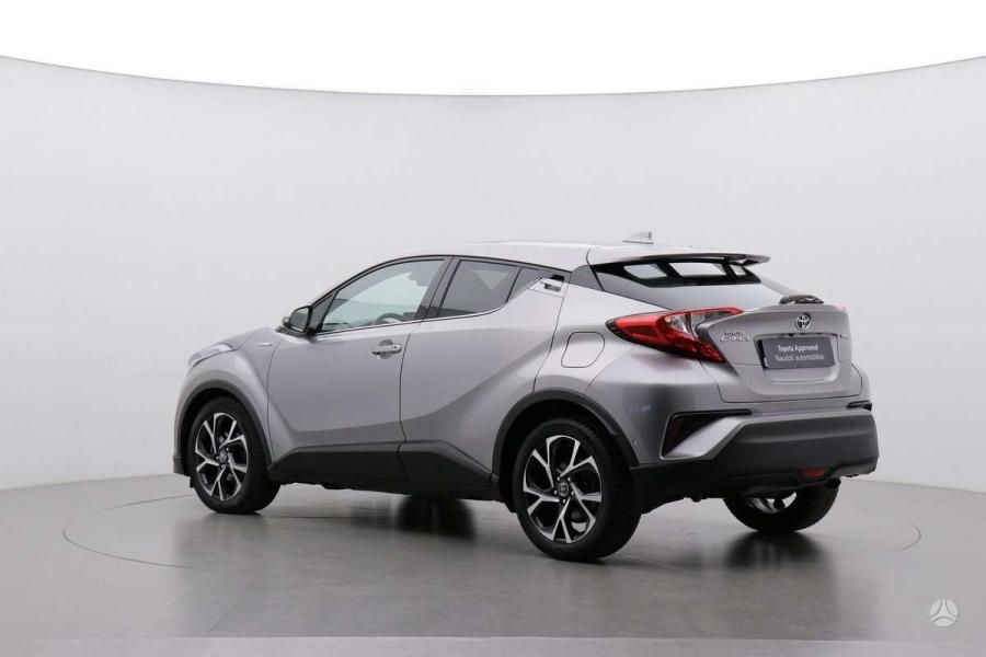 Pelēks Toyota C-HR 2019 Viļņa, ar dzinēja tilpumu 1.80 L un nobraukumu 87 tūkst. km par 19900 €, foto 19 vietnē AUTOMOTO.COM.LV