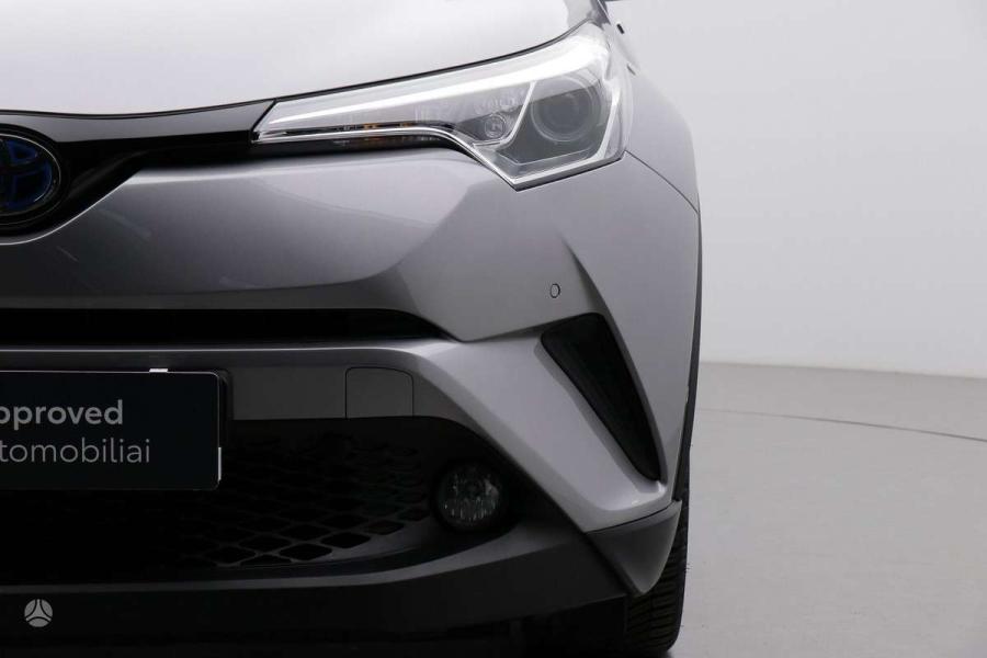 Pelēks Toyota C-HR 2019 Viļņa, ar dzinēja tilpumu 1.80 L un nobraukumu 87 tūkst. km par 19900 €, foto 21 vietnē AUTOMOTO.COM.LV