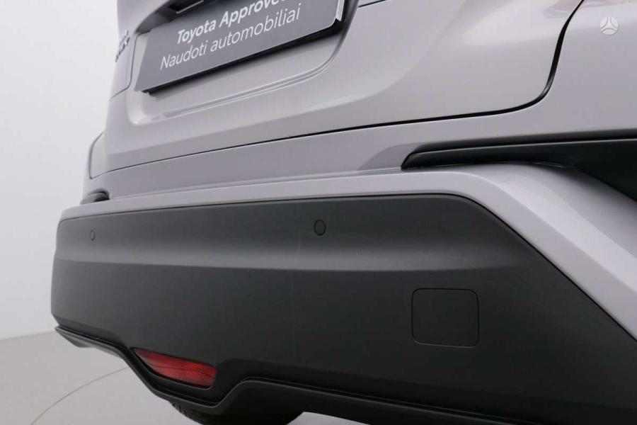 Pelēks Toyota C-HR 2019 Viļņa, ar dzinēja tilpumu 1.80 L un nobraukumu 87 tūkst. km par 19900 €, foto 22 vietnē AUTOMOTO.COM.LV