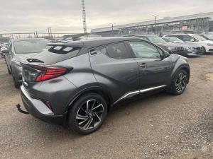 Pelēks Toyota C-HR 2020 Kauņa, ar dzinēja tilpumu 1.80 L un nobraukumu 165 tūkst. km par 18750 €, foto 7 vietnē AUTOMOTO.COM.LV
