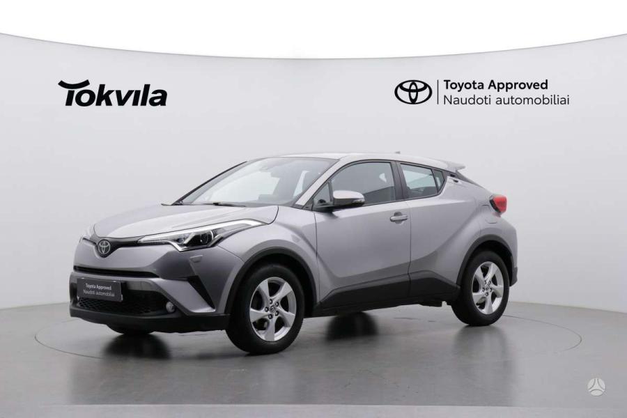 Grey Toyota C-HR 2020 in Vilnius, with an engine capacity of 1.20 L and mileage of 50 thousand km for 17900 €, photo 1 on AUTOMOTO.COM.LV