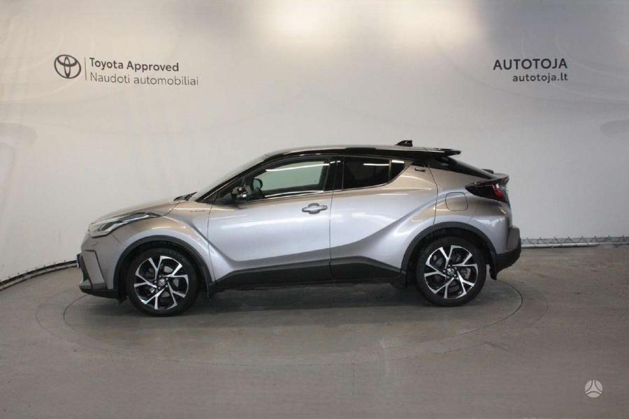 Серый Тойота C-HR 2020 в Каунас, объемом двигателя 1.80 л и пробегом 104 тыс. км за 22500 €, фото 3 на AUTOMOTO.COM.LV