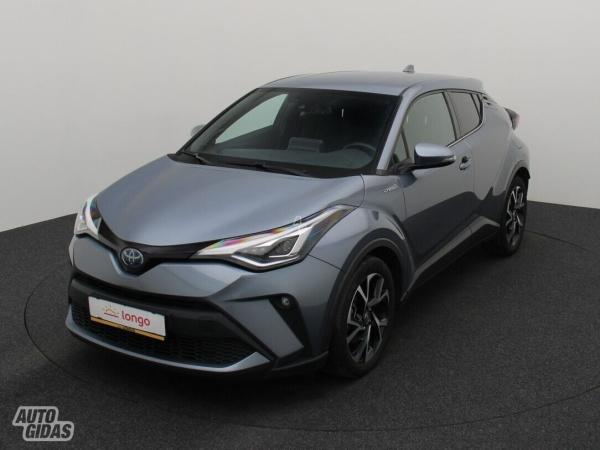 Pelēks Toyota C-HR 2020 Viļņa, ar dzinēja tilpumu 2.00 L un nobraukumu 179 tūkst. km par 18299 €, foto 1 vietnē AUTOMOTO.COM.LV