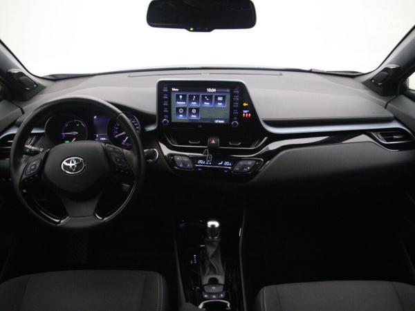 Pelēks Toyota C-HR 2020 Viļņa, ar dzinēja tilpumu 2.00 L un nobraukumu 179 tūkst. km par 18299 €, foto 2 vietnē AUTOMOTO.COM.LV