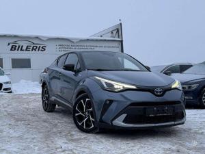 Серый Тойота C-HR 2020 в Утена, объемом двигателя 1.80 л и пробегом 130 тыс. км за 18990 €, фото  на AUTOMOTO.COM.LV