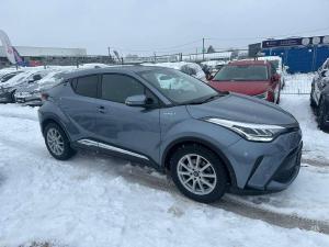 Серый Тойота C-HR 2020 в Каунас, объемом двигателя 1.80 л и пробегом 93 тыс. км за 17250 €, фото  на AUTOMOTO.COM.LV