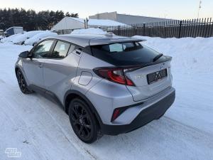 Pelēks Toyota C-HR 2020 Viļņa, ar dzinēja tilpumu 1.80 L un nobraukumu 101 tūkst. km par 19650 €, foto 7 vietnē AUTOMOTO.COM.LV