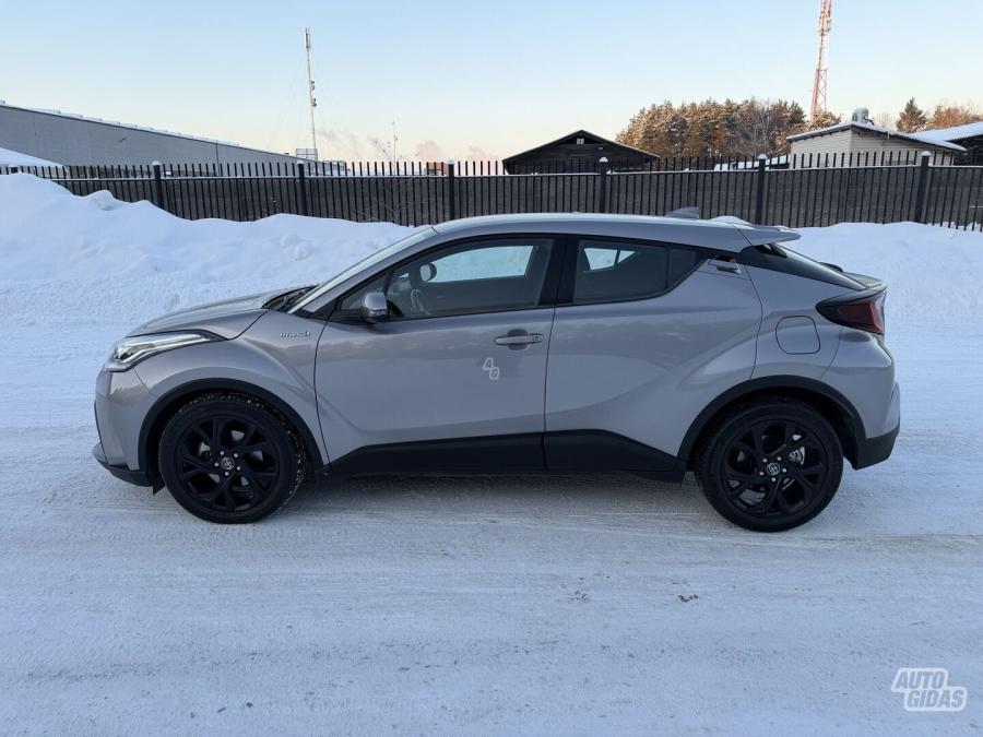 Pelēks Toyota C-HR 2020 Viļņa, ar dzinēja tilpumu 1.80 L un nobraukumu 101 tūkst. km par 19650 €, foto 9 vietnē AUTOMOTO.COM.LV