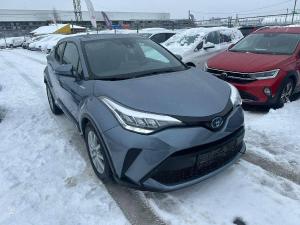 Grey Toyota C-HR 2020 in Kaunas, with an engine capacity of 1.80 L and mileage of 95 thousand km for 16850 €, photo 5 on AUTOMOTO.COM.LV