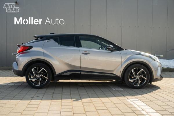 Серый Тойота C-HR 2020 в Вильнюс, объемом двигателя 2.00 л и пробегом 137 тыс. км за 21850 €, фото 6 на AUTOMOTO.COM.LV