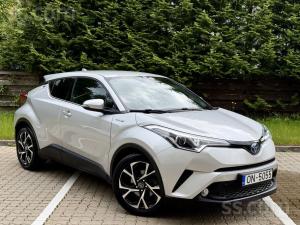 Grey Toyota C-HR 2020 in Riga, with an engine capacity of 1.80 L and mileage of 158 thousand km for 16770 €, photo  on AUTOMOTO.COM.LV