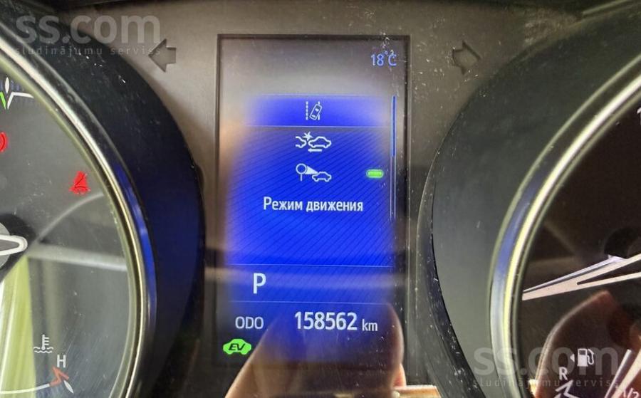 Grey Toyota C-HR 2020 in Riga, with an engine capacity of 1.80 L and mileage of 158 thousand km for 16770 €, photo 26 on AUTOMOTO.COM.LV