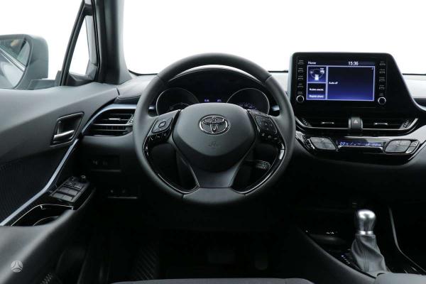 Серый Тойота C-HR 2020 в Вильнюс, объемом двигателя 1.80 л и пробегом 154 тыс. км за 21900 €, фото 8 на AUTOMOTO.COM.LV