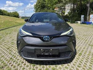 Серый Тойота C-HR 2020 в Каунас, объемом двигателя 1.80 л и пробегом 149 тыс. км за 20950 €, фото 4 на AUTOMOTO.COM.LV