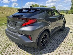 Серый Тойота C-HR 2020 в Каунас, объемом двигателя 1.80 л и пробегом 149 тыс. км за 20950 €, фото 7 на AUTOMOTO.COM.LV