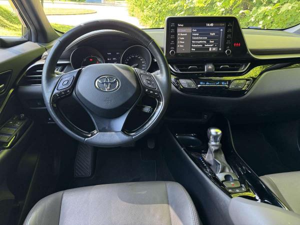 Pelēks Toyota C-HR 2020 Kauņa, ar dzinēja tilpumu 1.80 L un nobraukumu 149 tūkst. km par 20950 €, foto 10 vietnē AUTOMOTO.COM.LV