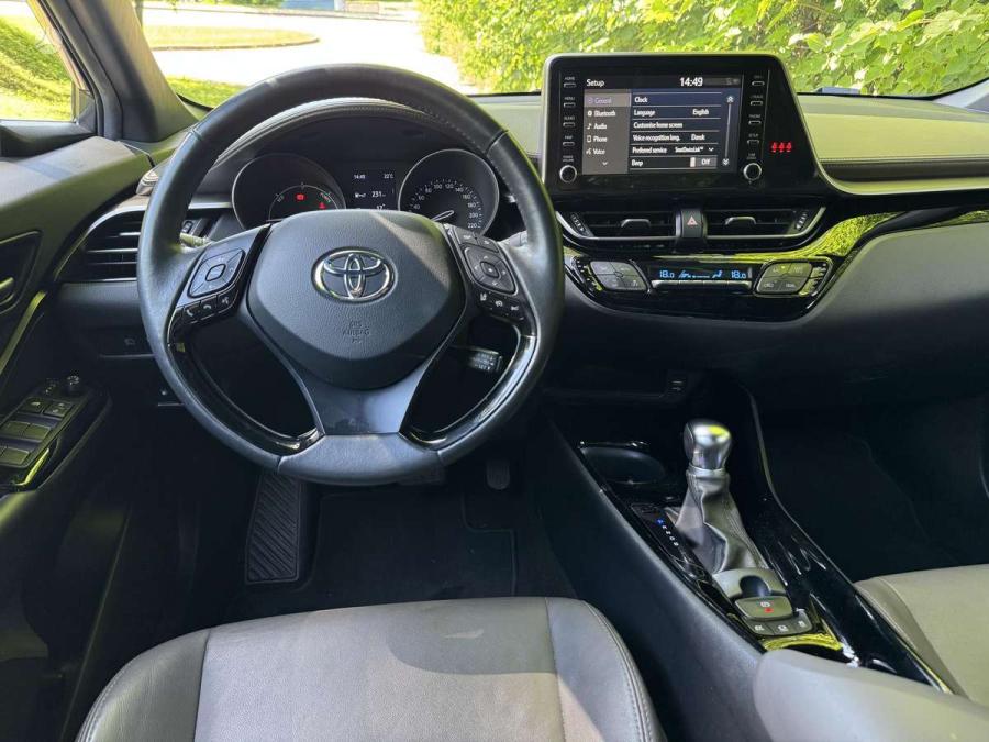 Серый Тойота C-HR 2020 в Каунас, объемом двигателя 1.80 л и пробегом 149 тыс. км за 20950 €, фото 11 на AUTOMOTO.COM.LV