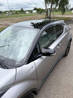 Серый Тойота C-HR 2020 в Вильнюс, объемом двигателя 1.80 л и пробегом 102 тыс. км за 21450 €, фото 14 на AUTOMOTO.COM.LV