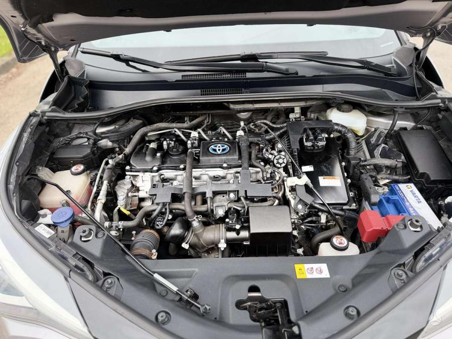 Серый Тойота C-HR 2020 в Вильнюс, объемом двигателя 1.80 л и пробегом 102 тыс. км за 21450 €, фото 34 на AUTOMOTO.COM.LV