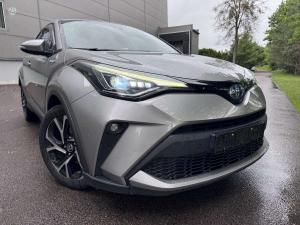 Серый Тойота C-HR 2020 в Алитус, объемом двигателя 1.80 л и пробегом 274 тыс. км за 15950 €, фото 5 на AUTOMOTO.COM.LV