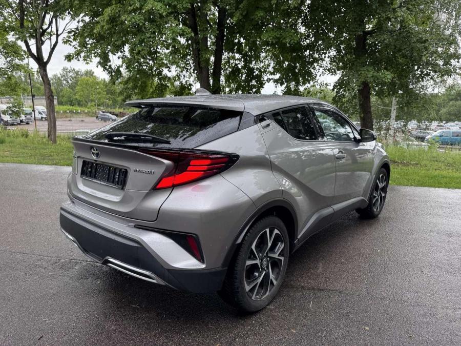 Серый Тойота C-HR 2020 в Алитус, объемом двигателя 1.80 л и пробегом 274 тыс. км за 15950 €, фото 10 на AUTOMOTO.COM.LV