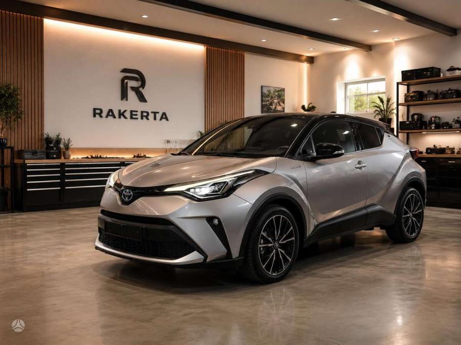 Серый Тойота C-HR 2020 в Вильнюс, объемом двигателя 1.80 л и пробегом 137 тыс. км за 19800 €, фото 1 на AUTOMOTO.COM.LV