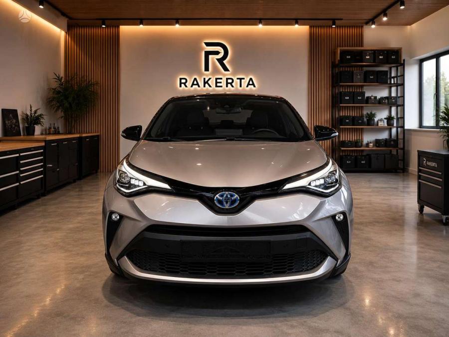 Серый Тойота C-HR 2020 в Вильнюс, объемом двигателя 1.80 л и пробегом 137 тыс. км за 19800 €, фото 3 на AUTOMOTO.COM.LV