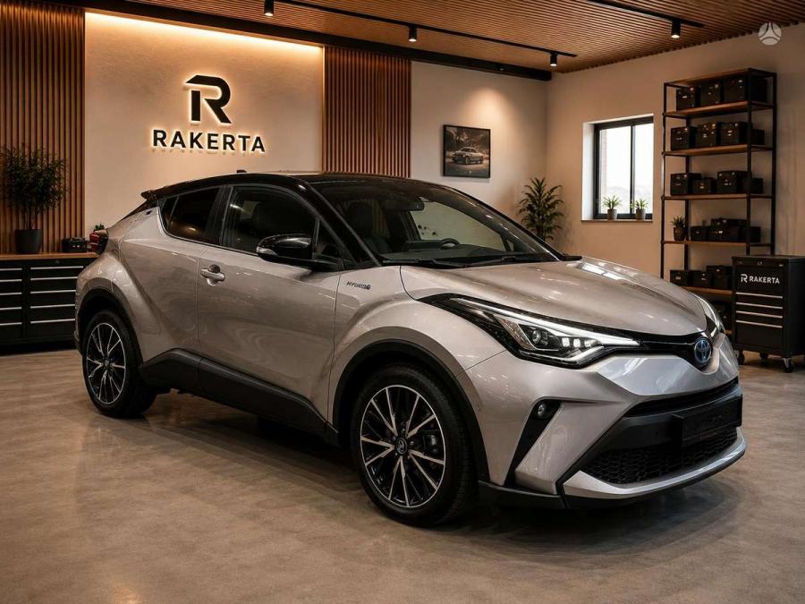 Серый Тойота C-HR 2020 в Вильнюс, объемом двигателя 1.80 л и пробегом 137 тыс. км за 19800 €, фото 4 на AUTOMOTO.COM.LV