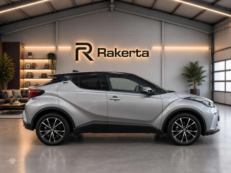 Серый Тойота C-HR 2020 в Вильнюс, объемом двигателя 1.80 л и пробегом 137 тыс. км за 19800 €, фото 12 на AUTOMOTO.COM.LV