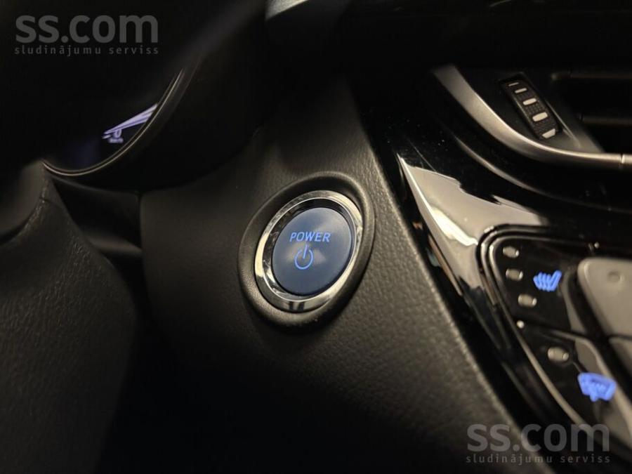 Pelēks Toyota C-HR 2020 Rīga, ar dzinēja tilpumu 2.00 L un nobraukumu 129 tūkst. km par 18900 €, foto 27 vietnē AUTOMOTO.COM.LV