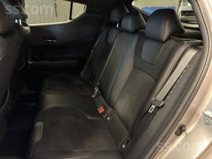 Pelēks Toyota C-HR 2020 Rīga, ar dzinēja tilpumu 2.00 L un nobraukumu 129 tūkst. km par 18900 €, foto 30 vietnē AUTOMOTO.COM.LV