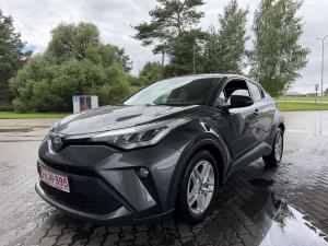 Grey Toyota C-HR 2020 in Kaunas, with an engine capacity of 1.80 L and mileage of 224 thousand km for 13800 €, photo 5 on AUTOMOTO.COM.LV