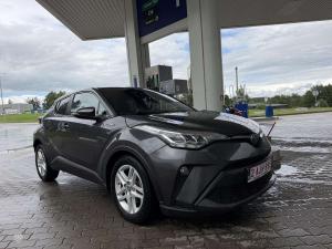 Grey Toyota C-HR 2020 in Kaunas, with an engine capacity of 1.80 L and mileage of 224 thousand km for 13800 €, photo 6 on AUTOMOTO.COM.LV
