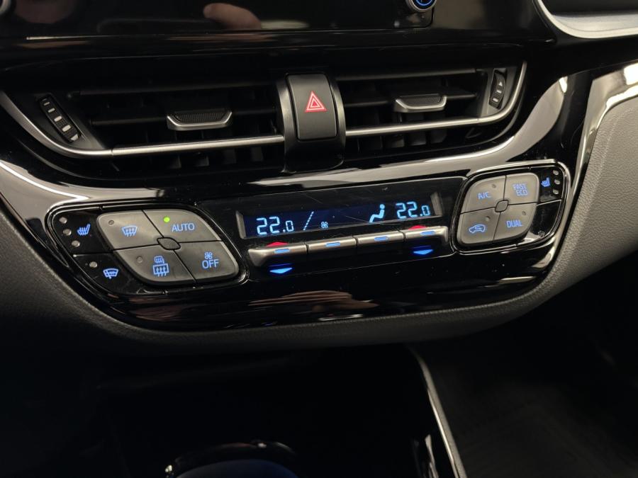 Pelēks Toyota C-HR 2020 Rīga, ar dzinēja tilpumu 2.00 L un nobraukumu 129 tūkst. km par 1890000 €, foto 23 vietnē AUTOMOTO.COM.LV