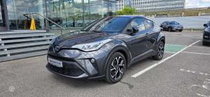 Grey Toyota C-HR 2020 in Vilnius, with an engine capacity of 1.99 L and mileage of 63 thousand km for 23980 €, photo 3 on AUTOMOTO.COM.LV