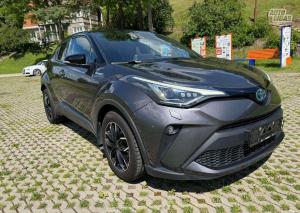 Grey Toyota C-HR 2020 in Kaunas, with an engine capacity of 1.80 L and mileage of 149 thousand km for 20950 €, photo 5 on AUTOMOTO.COM.LV