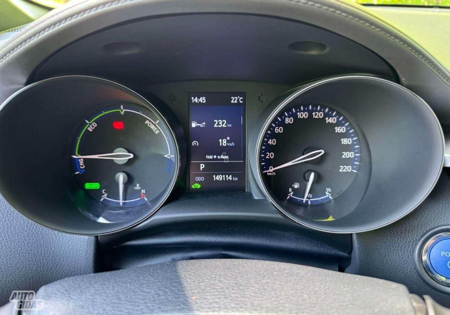 Grey Toyota C-HR 2020 in Kaunas, with an engine capacity of 1.80 L and mileage of 149 thousand km for 20950 €, photo 16 on AUTOMOTO.COM.LV