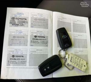 Grey Toyota C-HR 2020 in Kaunas, with an engine capacity of 1.80 L and mileage of 149 thousand km for 20950 €, photo 24 on AUTOMOTO.COM.LV