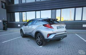 Серый Тойота C-HR 2020 в Каунас, объемом двигателя 1.80 л и пробегом 155 тыс. км за 18550 €, фото 6 на AUTOMOTO.COM.LV